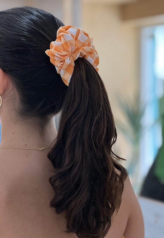 GINGHAM MANGO SCRUNCHIE – Beth & Tracie